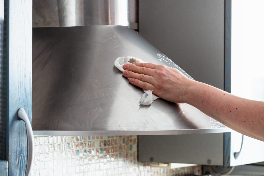 How to Clean Your Range Hood – XO Appliance